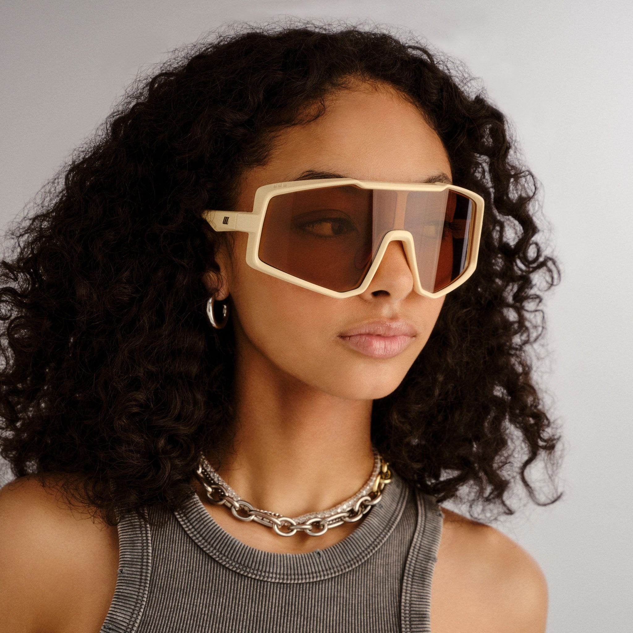 Vulture Ivory Uni-Sex Shield Sunglasses | Le Specs